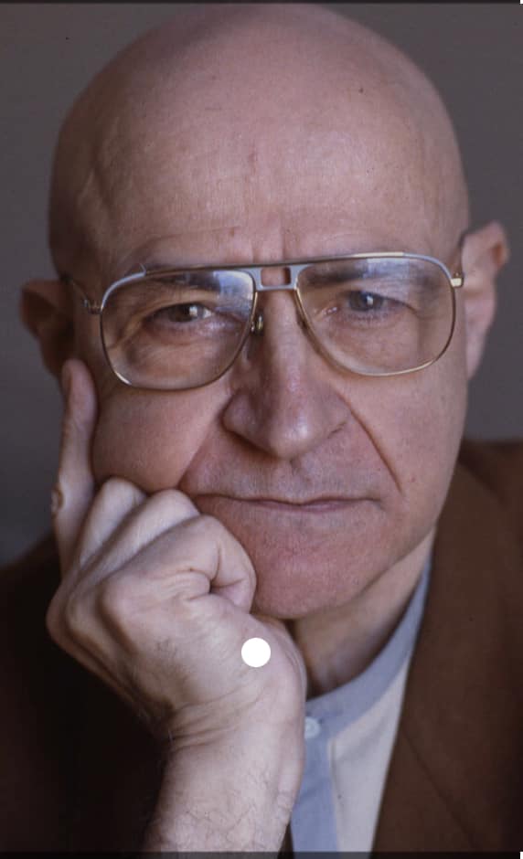 Le docteur Alfred Tomatis, un passeur de la voix divine - Centre Audio ...